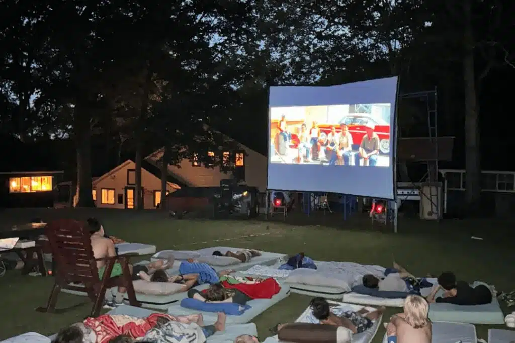 The Right Summer Camp Program at a Boys’ Sleepaway Camp